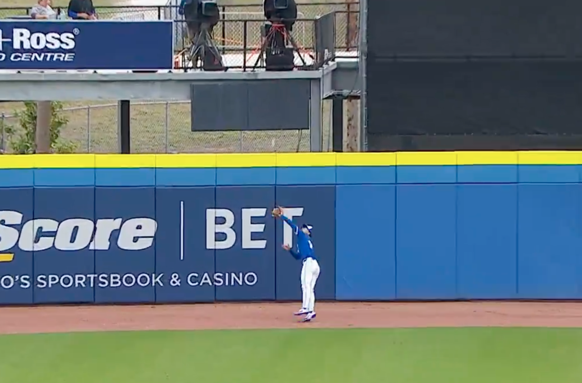 MLB Outfielder Suffers Terrifying Injury During Spring Training Collision