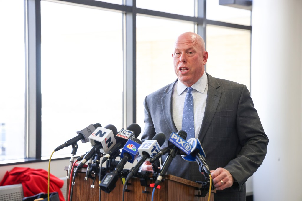 Accused Gilgo Beach killer Rex Heuermann’s lawyer drops bombshell claim ...