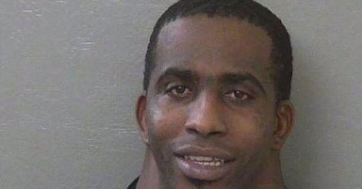 Viral 'Wide Neck' Florida Man Arrested on Suspicion of Pedophilia Viral 'Wide Neck' Florida Man Arrested on Suspicion of Pedophilia