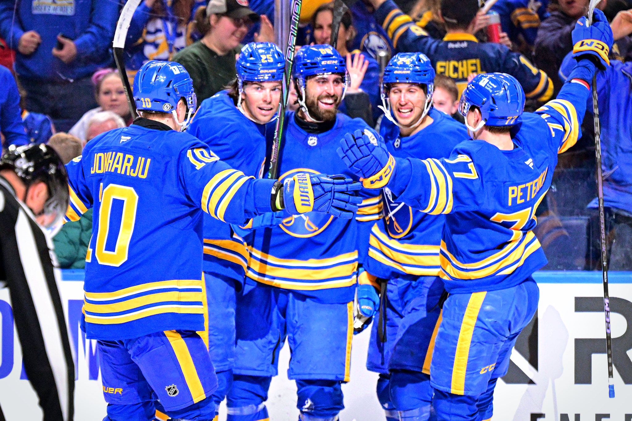 The Sabres come from behind for their sixth straight home win