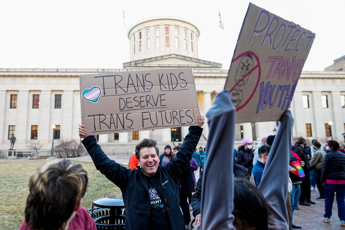 Gripping photos show transgender activists, advocacy groups protest at ...