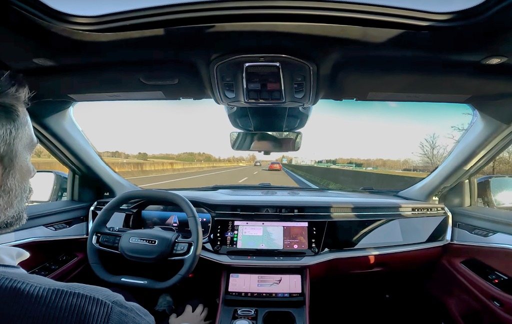 Stellantis presentó su sistema STLA AutoDrive de conducción autónoma