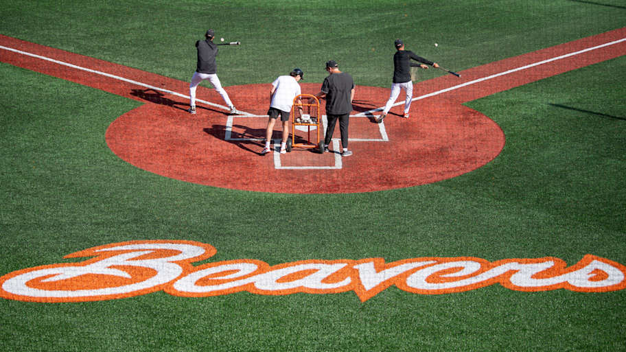 State of the Beavs: OSU Baseball's Mixed Bag in Texas + Hoops Milestones