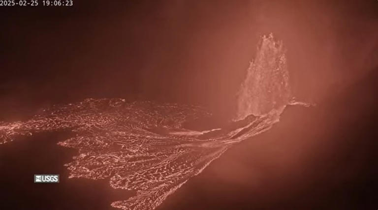 Kīlauea eruption intensifies, lava fountains reach 200+ feet