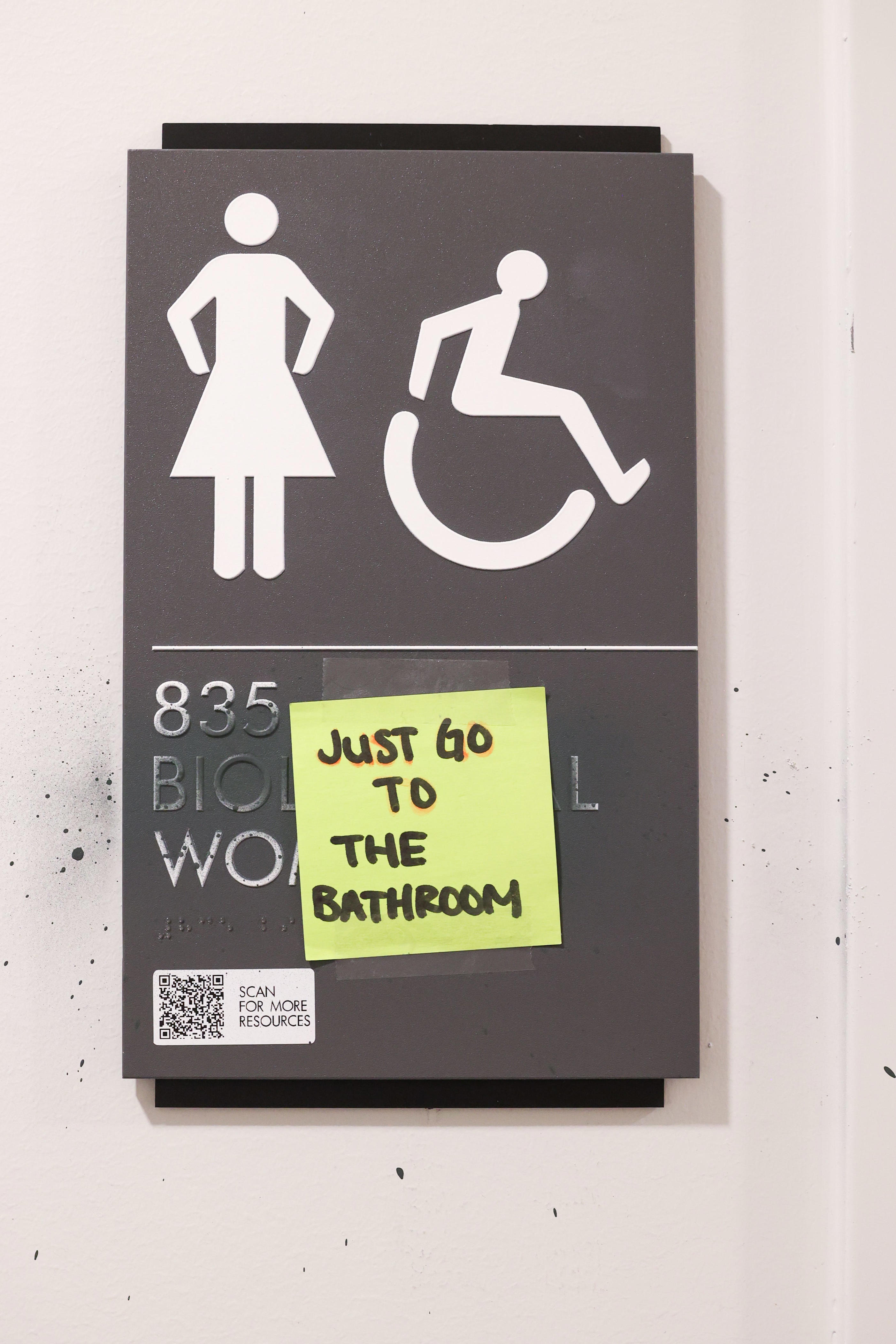 Transgender bathroom law takes effect in Ohio. How will schools comply?