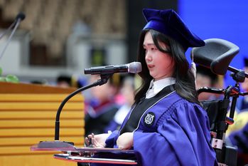 Korean universities host graduation ceremonies — in pictures