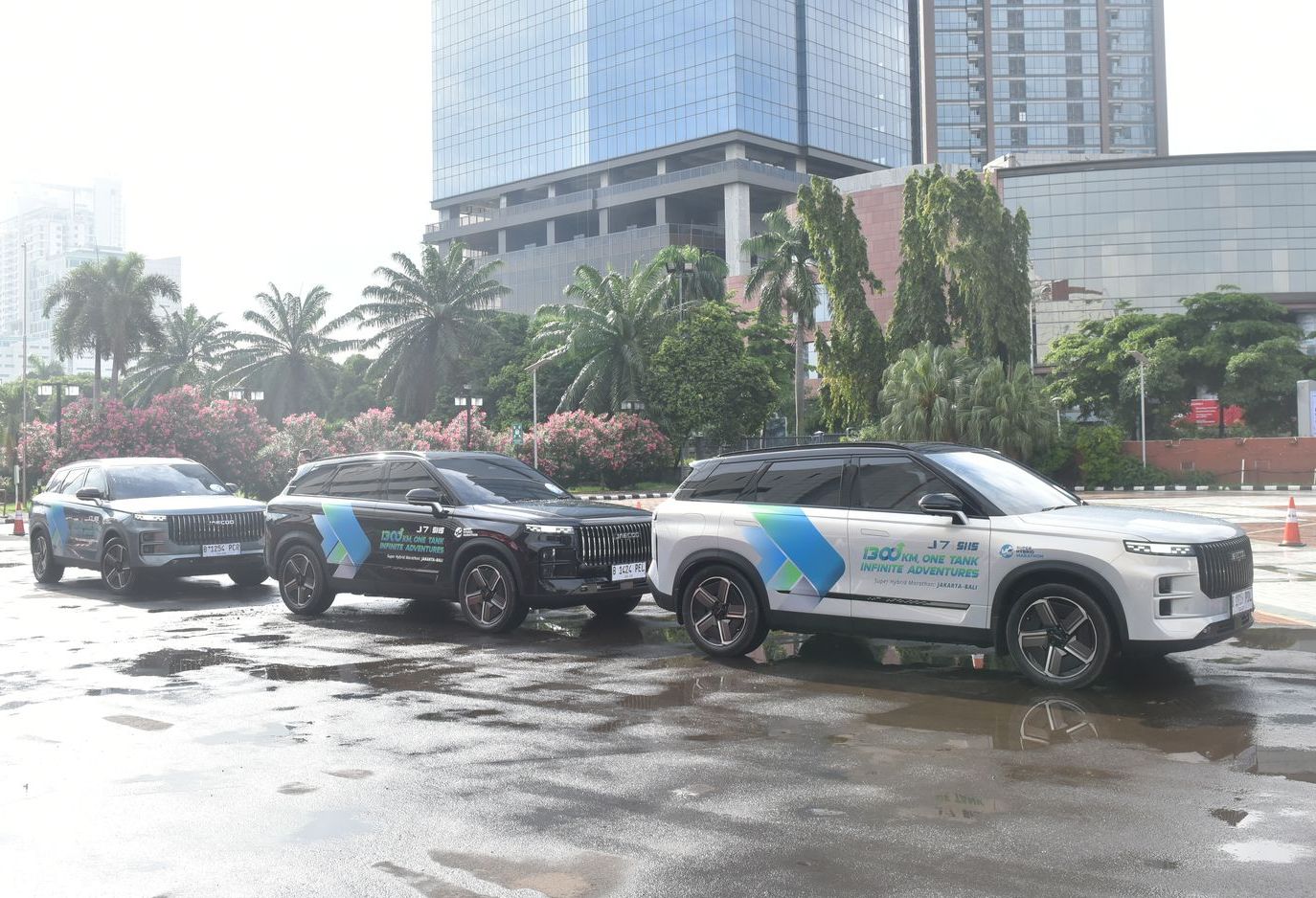 JAECOO J7 Hybrid Diklaim Bisa 1.200 km Sekali Full Tank, Bener Nih?