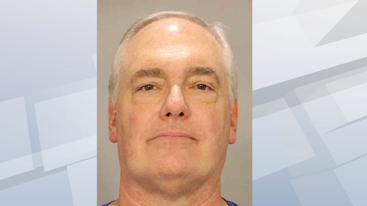 Cedar Falls physician assistant charged with sexual assault