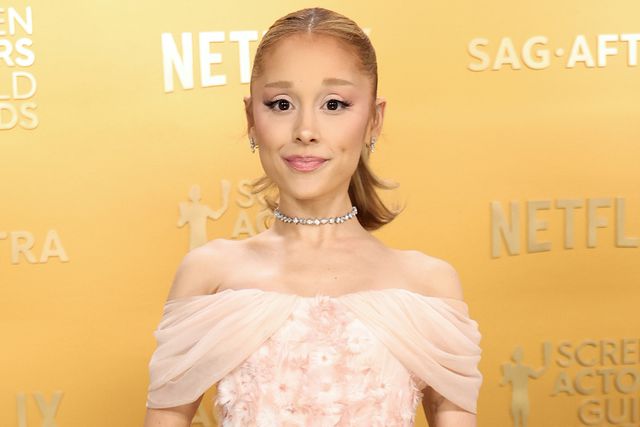 Ariana Grande Shares Sweet Photos from 2025 SAG Awards with Boyfriend Ethan Slater and More Stars