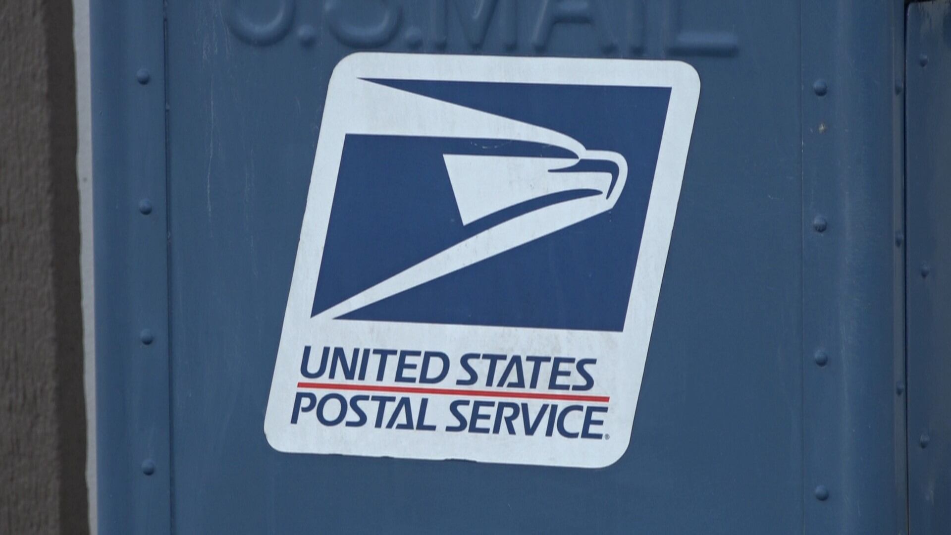 Legislators re-introduce ‘Pony-Up Act’ to hold USPS accountable