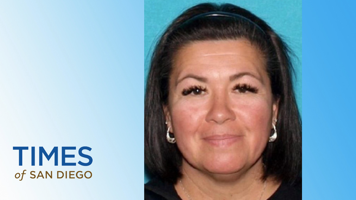 'I Don't Want to Die,' Bloodied Fire Captain Pleaded During Knife ...