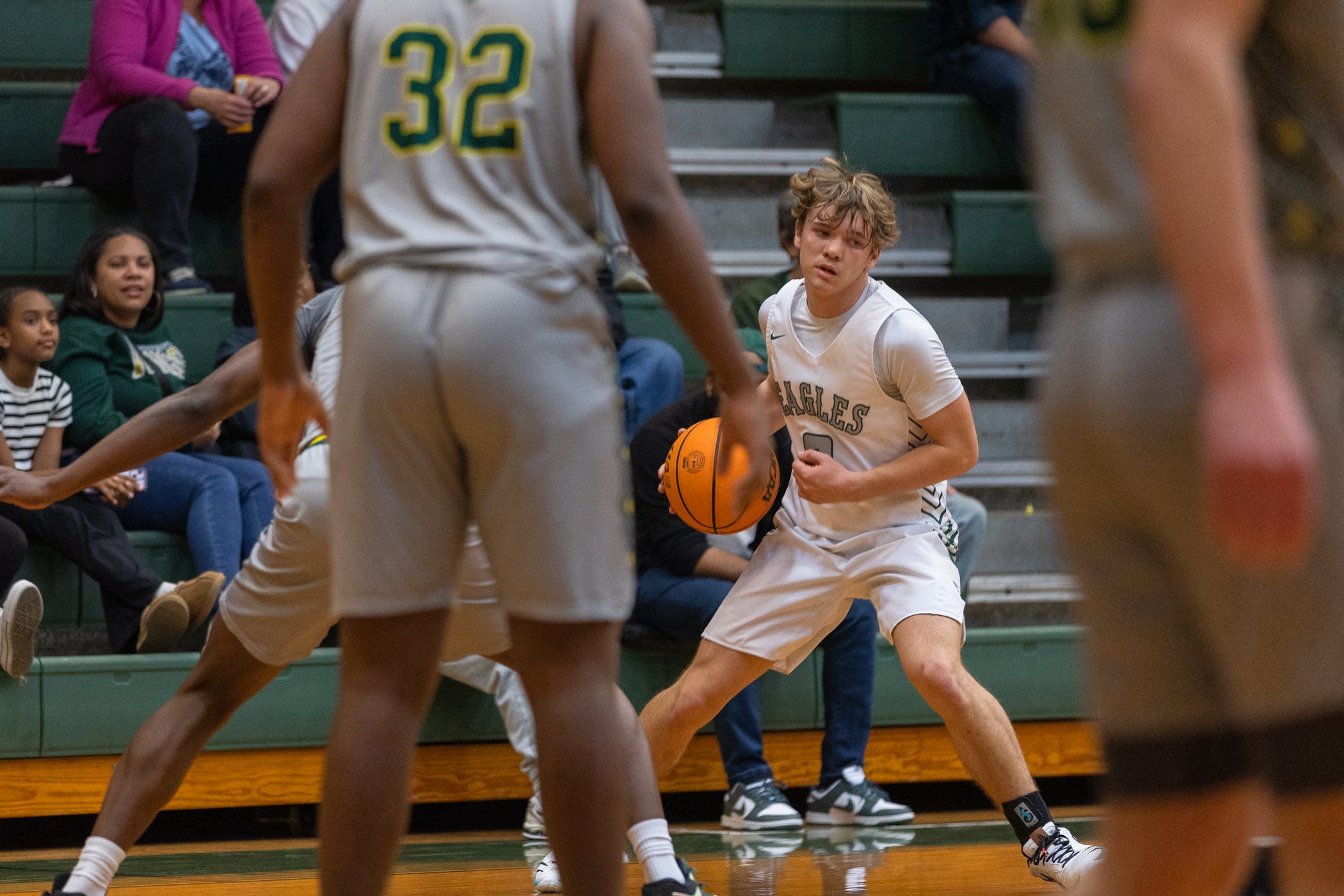 Here are the 2025 NCHSAA high school basketball playoff second-round ...