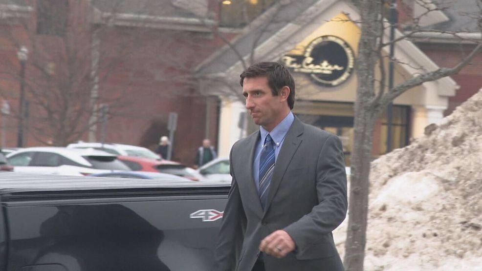 Rochester police officer charged with sexual abuse appears in court