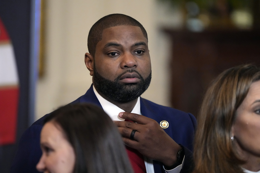 Rep. Byron Donalds, backed by Trump, says he's running for Florida governor