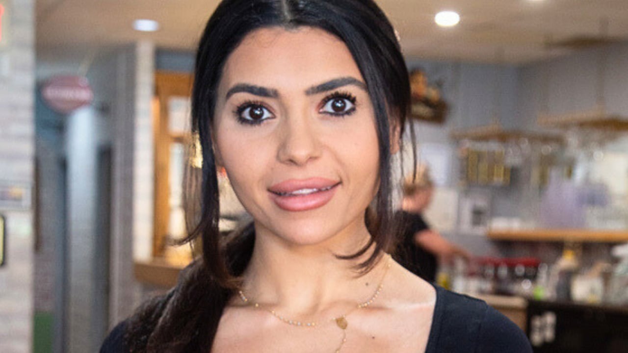 #TheMoment a U.S. couple paid every tab in a Canadian diner to ...