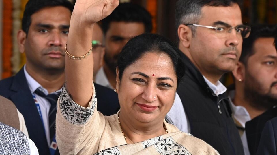 CAG report flags lapses in quality control of Delhi's liquor supply ...