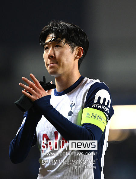 ‘손흥민 맨유 이적설 끝’ 토트넘 공식입장, 포스테코글루 감독 “SON 앞으로도 계속 꾸준할 것…EPL 상위 10% 윙어” 전폭적인 신뢰