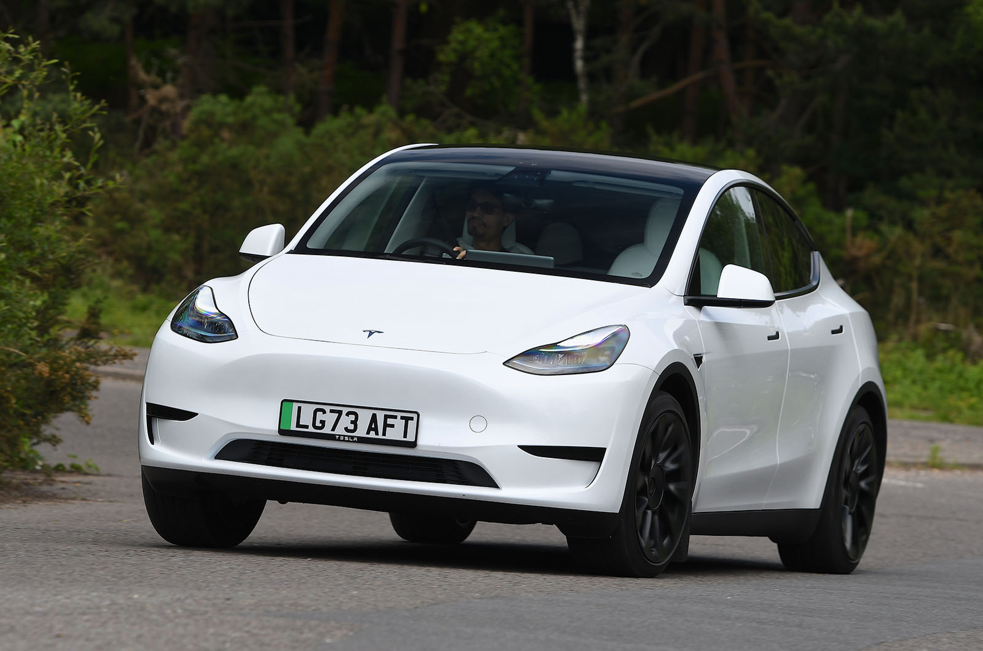 Tesla Model Y: Fem saker vi älskar och fem saker vi hatar