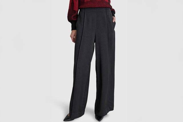 Jennifer Lopez and Amy Adams’s Comically Big Pants Are My Spring Obsession