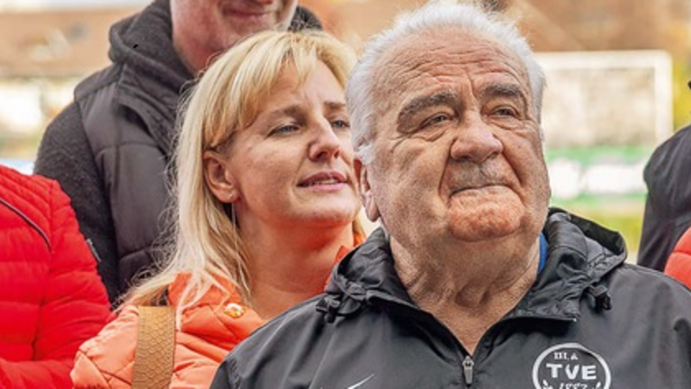 Meghalt a Ferencváros legendás utánpótlásedzője, 25 játékosa lett ...