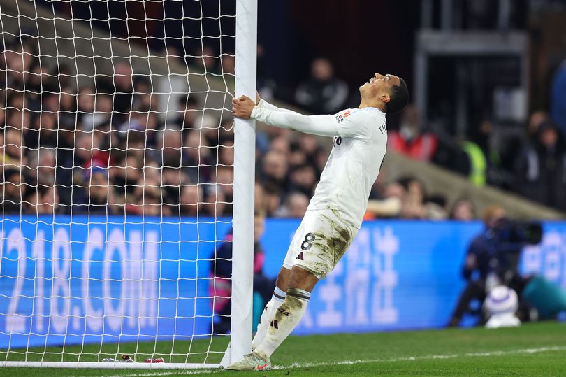 What Aston Villa's Robin Olsen did to prompt bizarre boos as Unai Emery ...