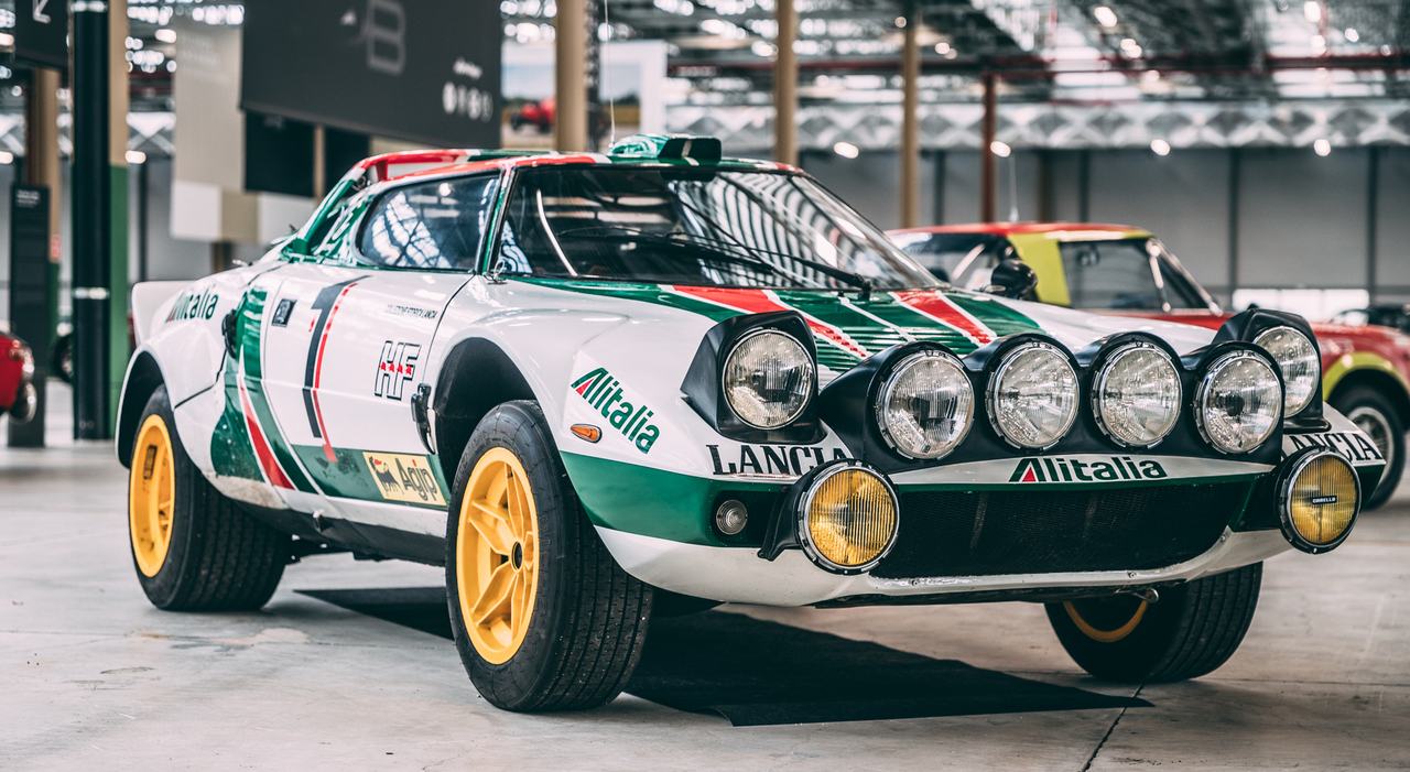 Lancia Stratos e Delta all'Autoworld Museum di Bruxelles. Modelli in ...
