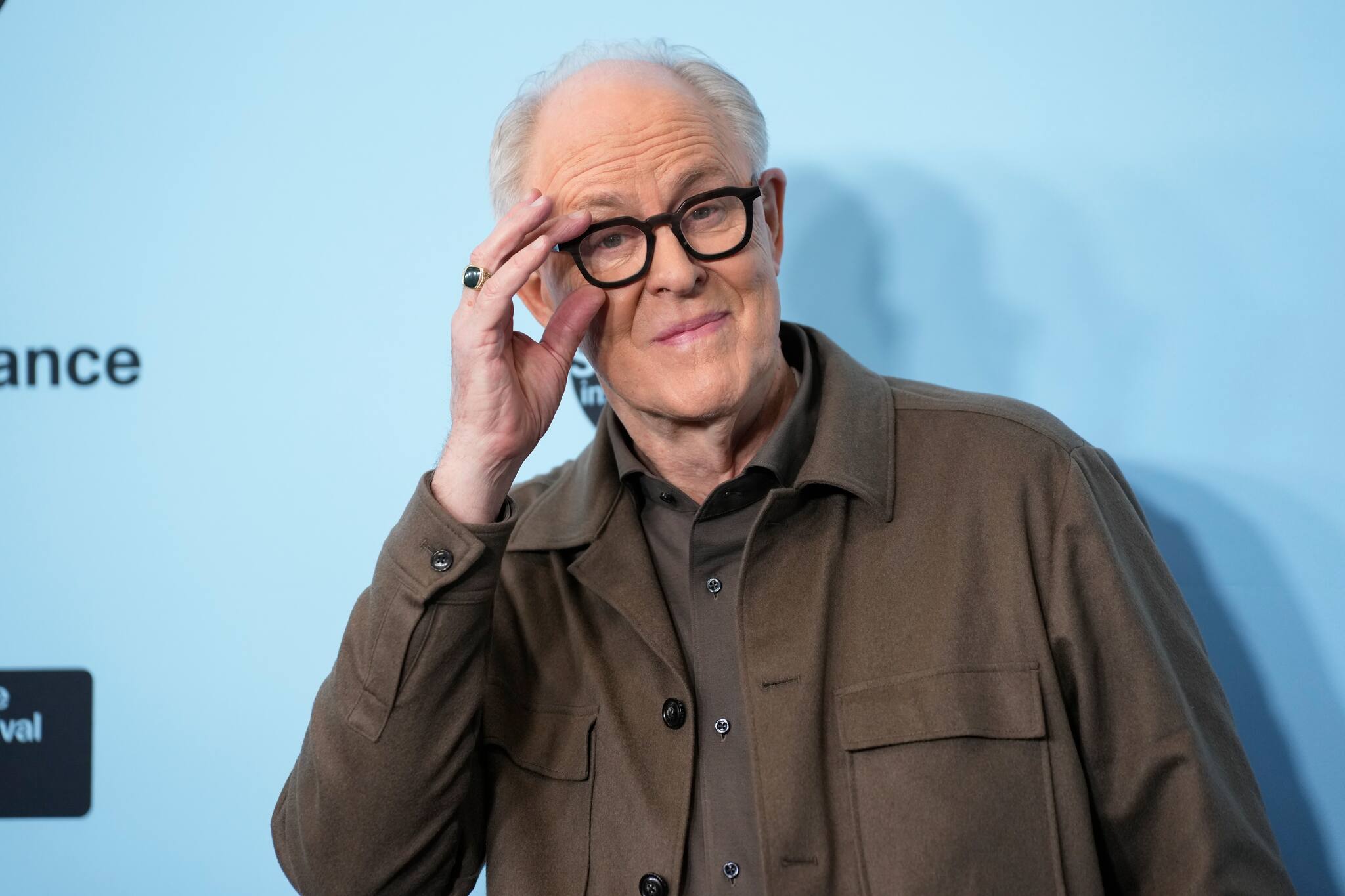 Neue Harry-Potter-Serie: John Lithgow als Dumbledore – Alles, was ...