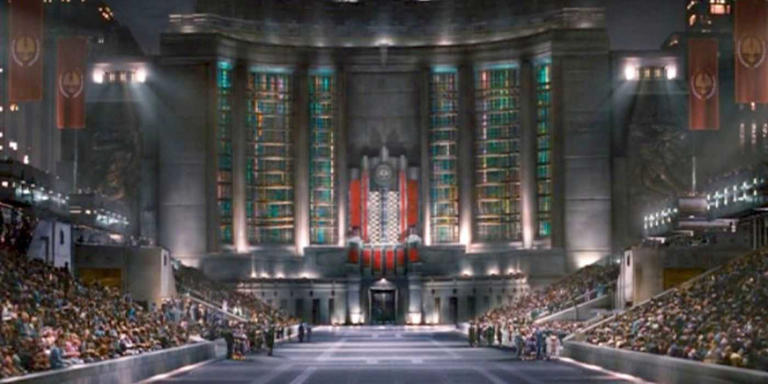 The Complete Hunger Games Timeline, (Including Sunrise on the Reaping ...