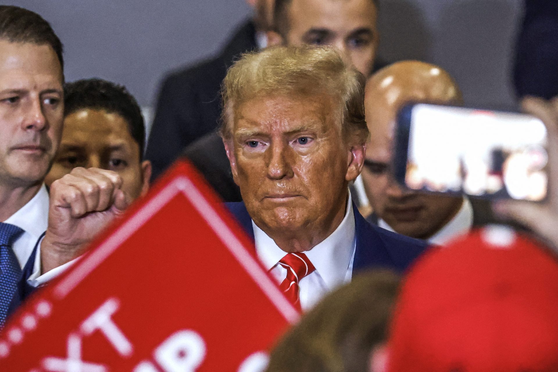 Découvrez le vrai visage de Donald Trump, sans autobronzant ni maquillage