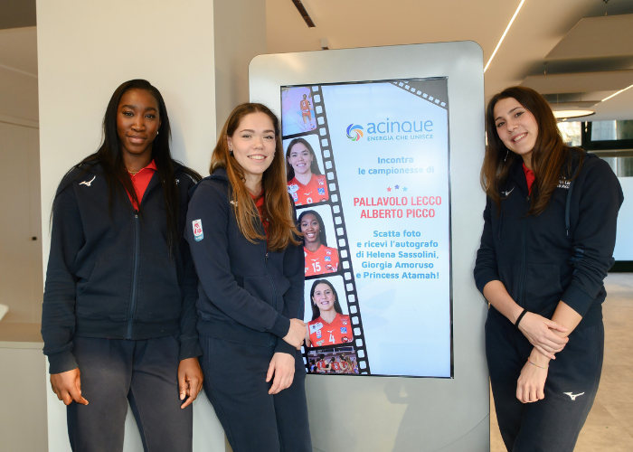 Acinque celebra il rinnovamento dello Spazio Lecco con atleti delle ...