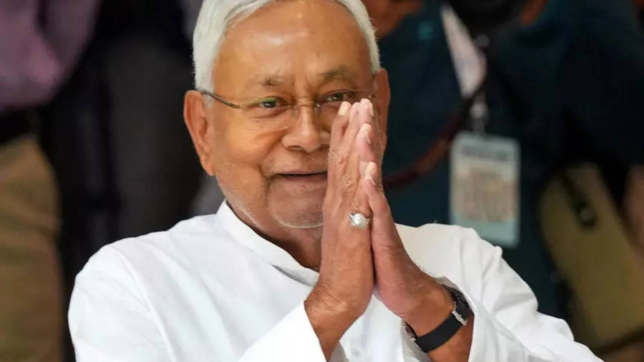 Ahead Of Bihar Polls, Nitish Kumar Expands Cabinet With 7 BJP Faces As ...