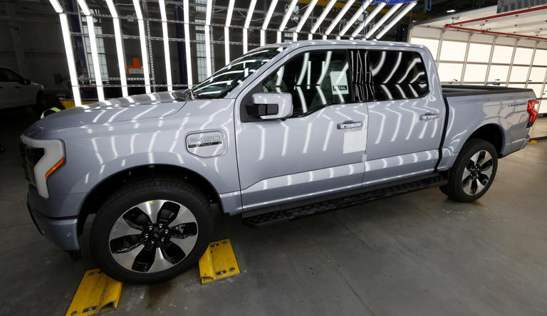 Report: Ford considering the fate of the F-150 Lightning