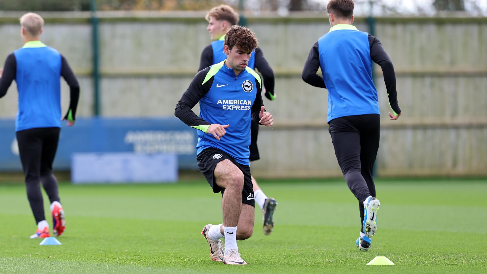 "It makes it difficult" - Everton linked Matt O'Riley in manager dig ...