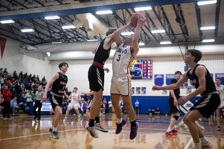 Tournament roundup: Unioto, Zane Trace and Waverly all moving on with wins