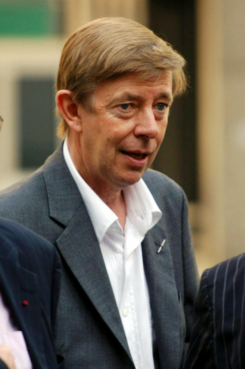 Henry Kelly - the Irish TV host who became a household name in the UK ...