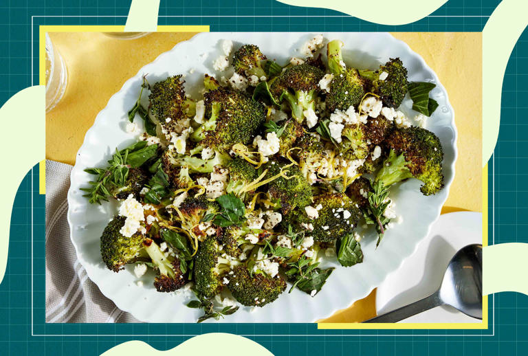 We Asked 4 Chefs the Best Way to Cook Broccoli—They All Said the Same Thing