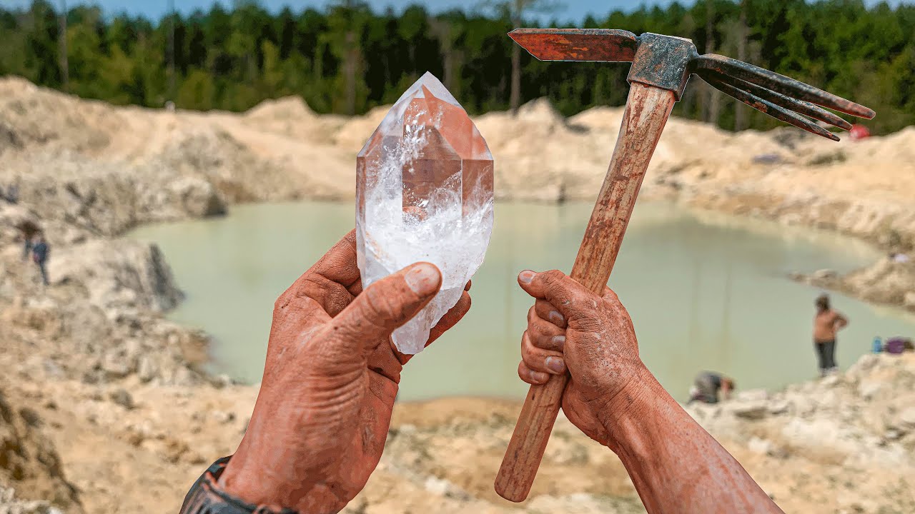 Crystal Hunting at a Private Mine – Hidden Treasures!