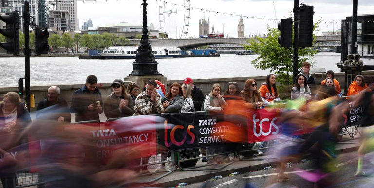 Supporting runners at the 2026 London Marathon? Download the official ...