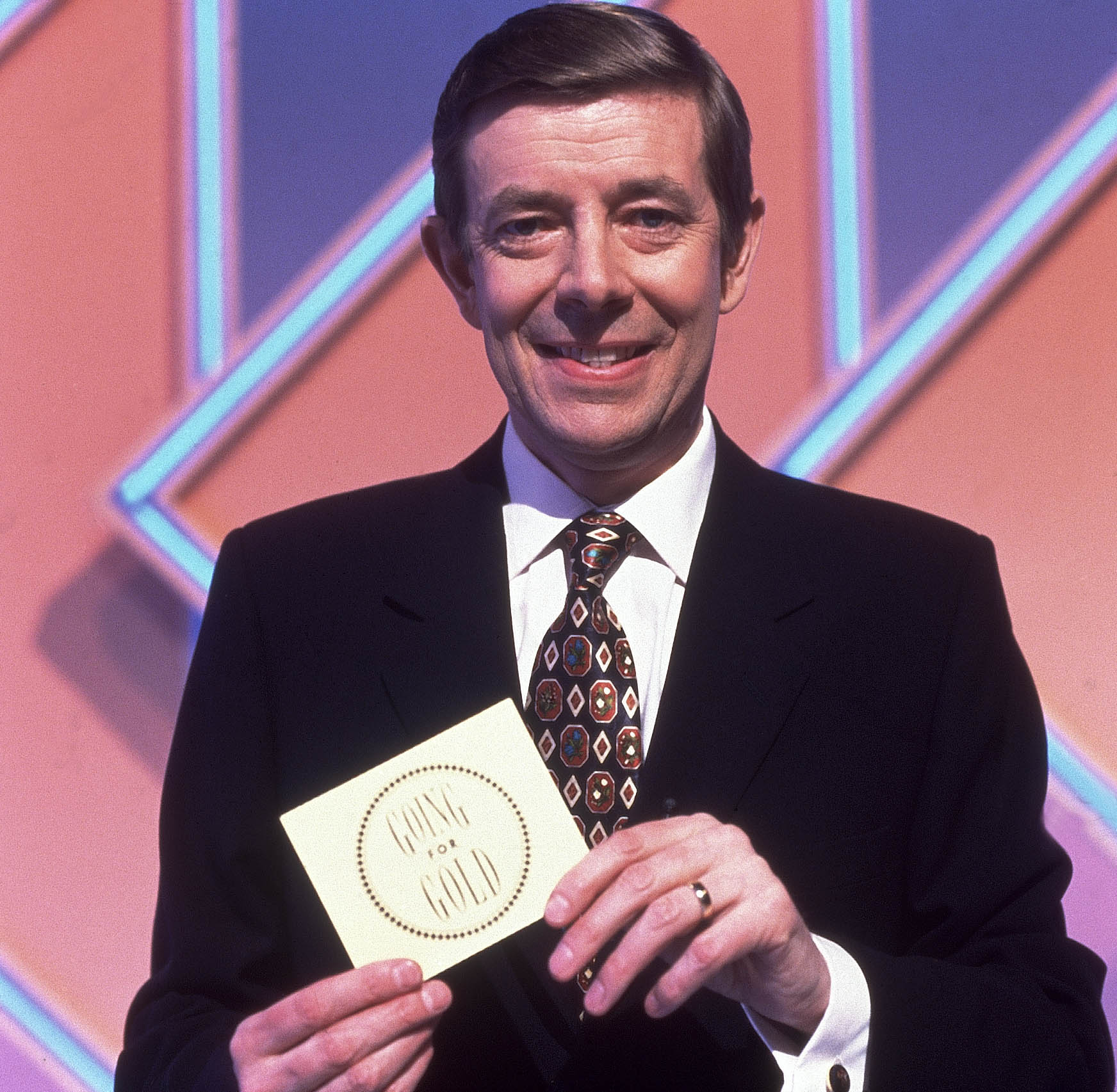 Henry Kelly dead at 78: Legendary Going for Gold presenter dies after ...