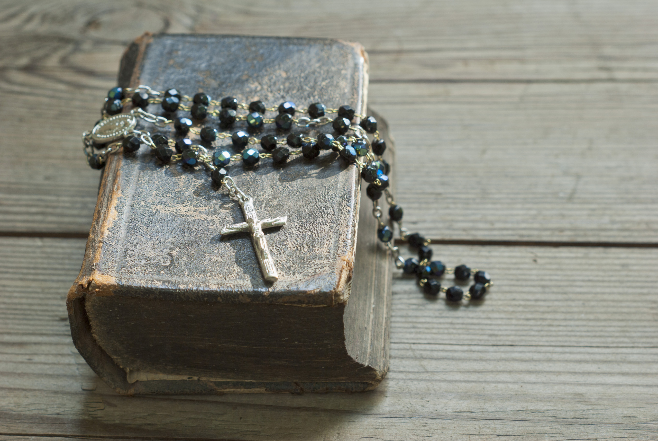 Famous Christian symbols explained