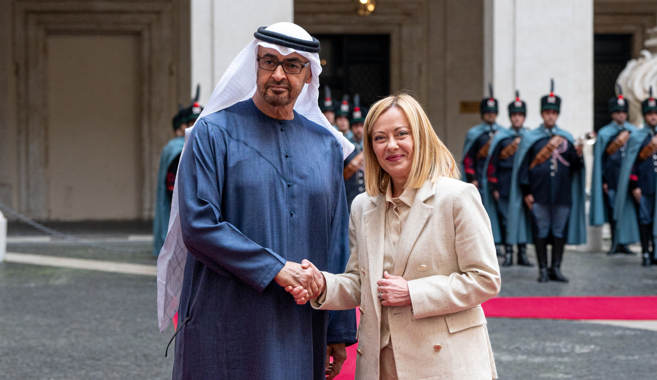 The secret body language of politicians