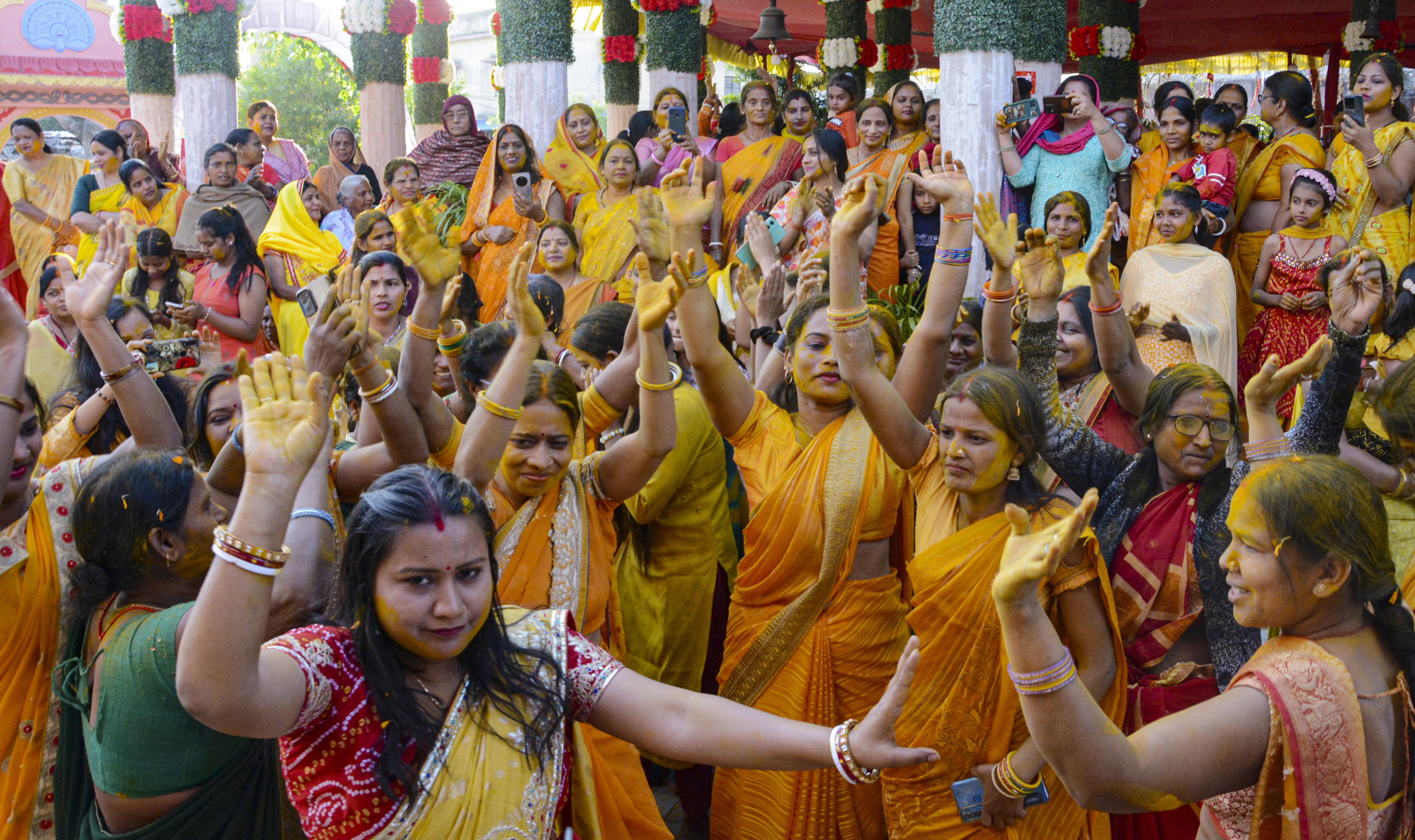 Devotees throng temples across country as Mahashivratri celebrated with ...