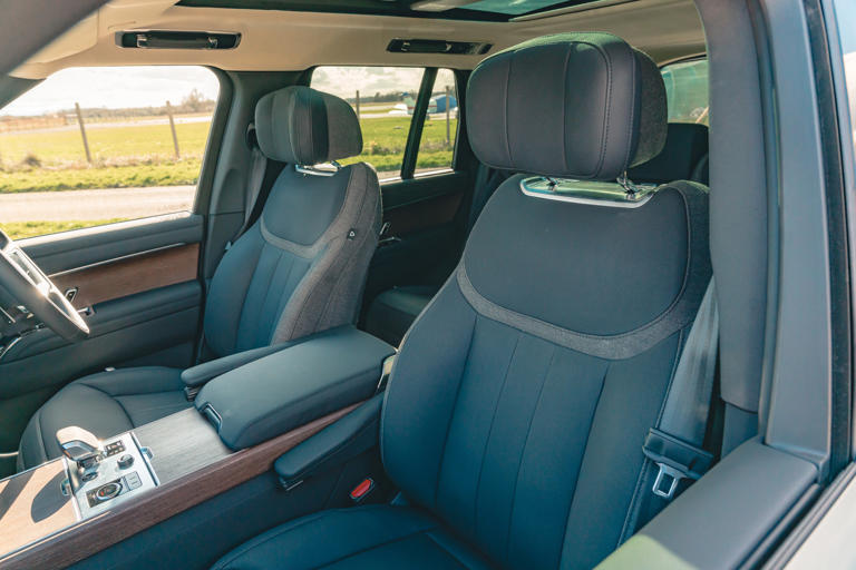 Range Rover plug-in hybrid 2023 long-term test