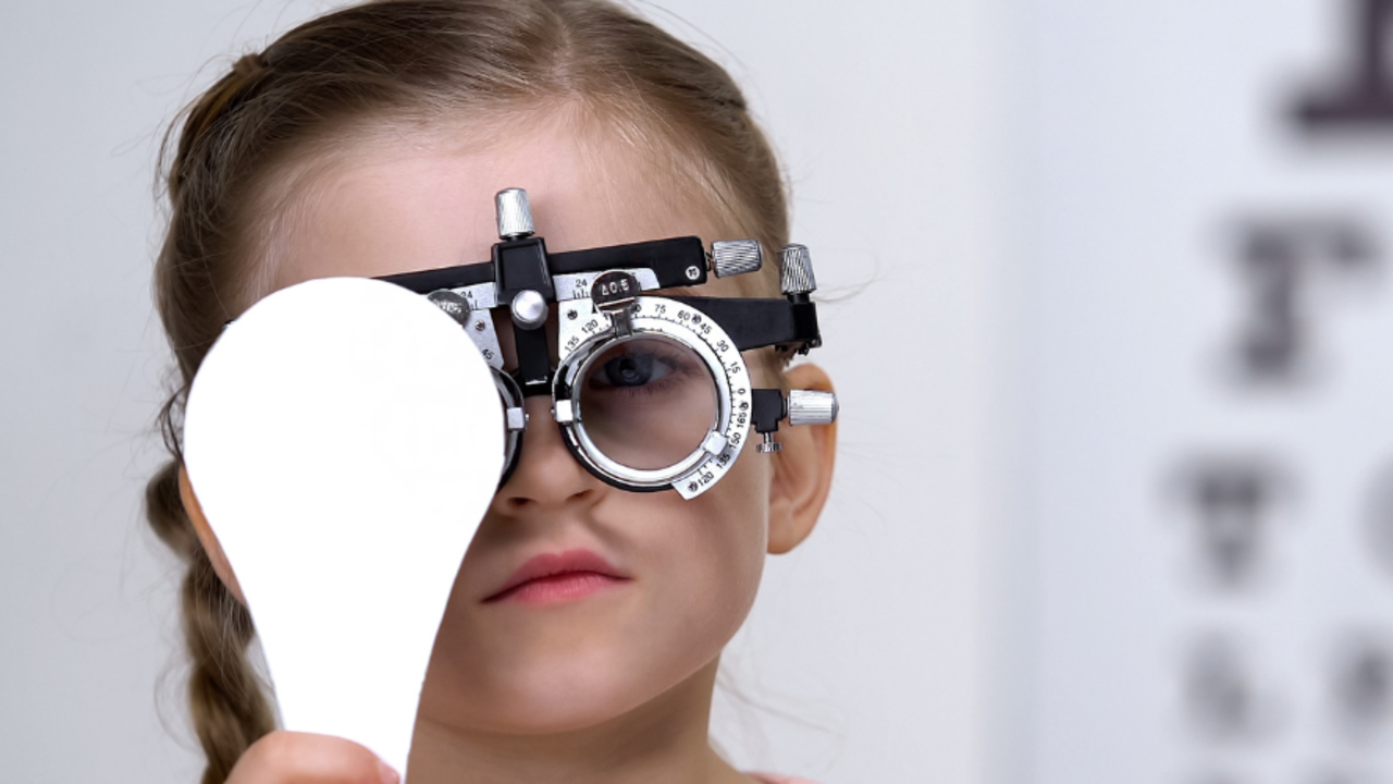 With Every Hour Of Screen Time, The Odds Of Myopia Increases By 21%