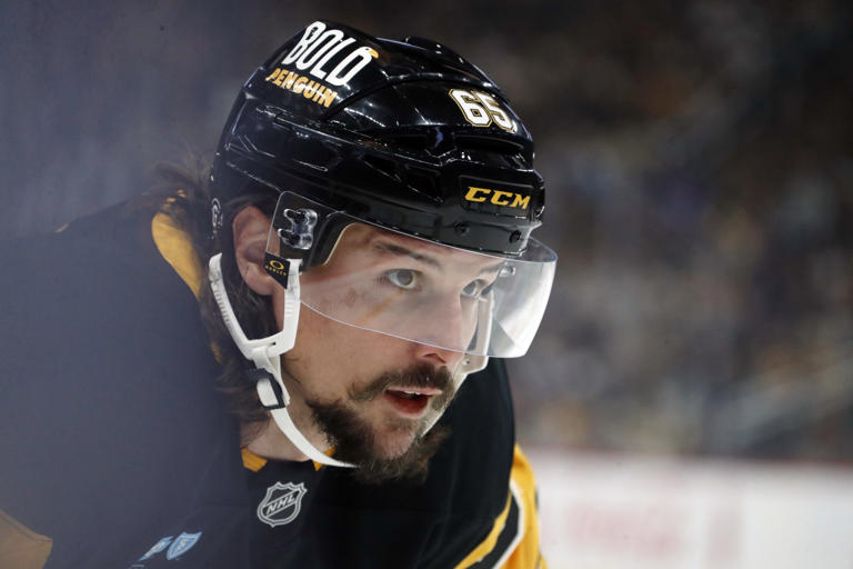 Erik Karlsson's Penguins Future Gets Key Update from NHL Insider