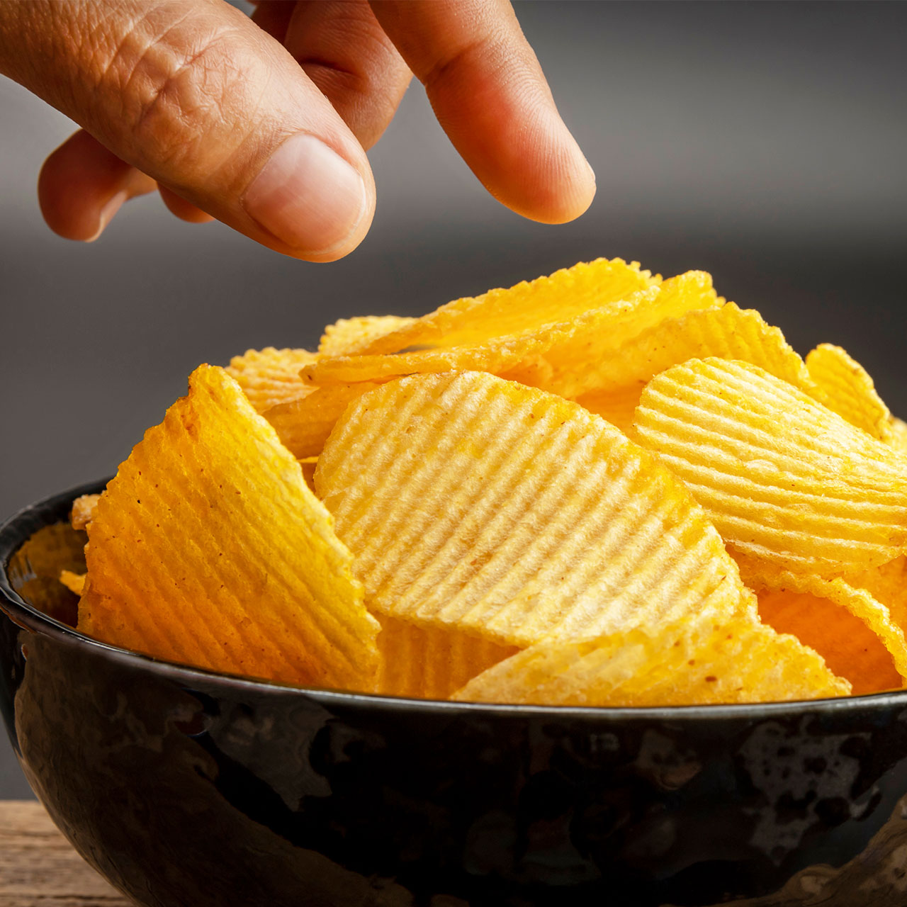 4 Processed Foods That Weaken Your Skin And Cause Headaches