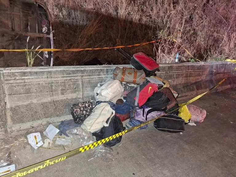 18 passengers dead, 23 injured after Thailand tour bus overturns in ...