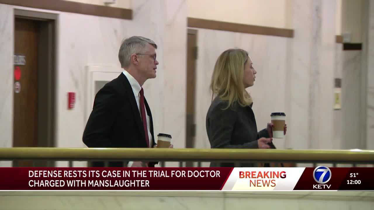 Defense rests its case in manslaughter trial for Omaha surgeon Defense rests its case in manslaughter trial for Omaha surgeon