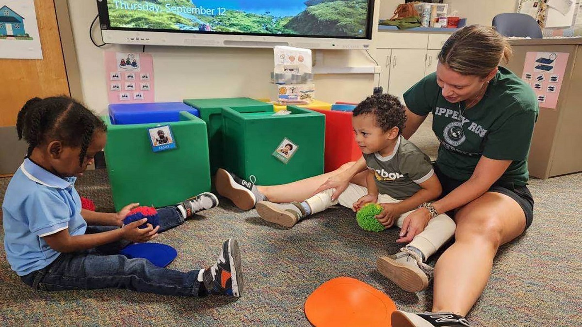 Alison Cheney Recognized for Excellence in Teaching and Student Advocacy