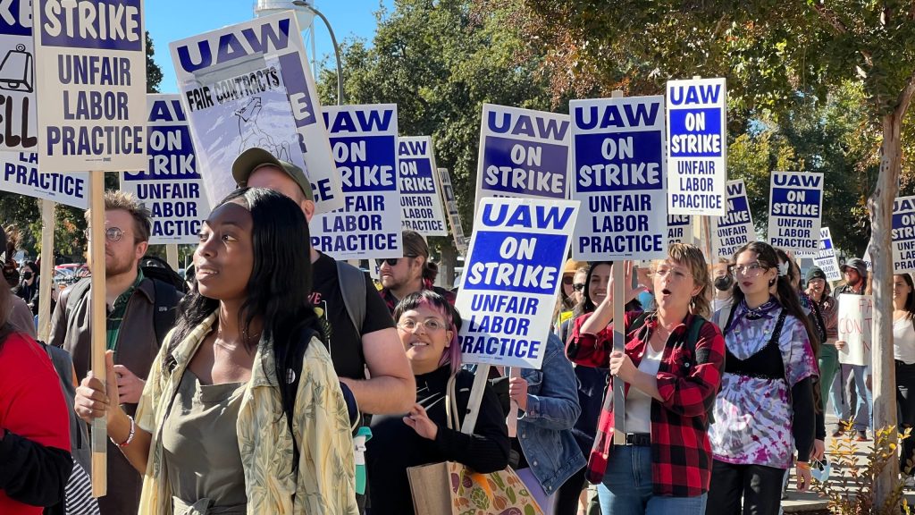 Thousands of UC Workers on Strike